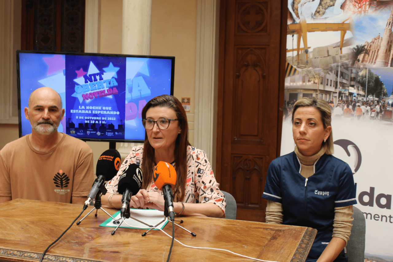 Las calles de Novelda volverán a vivir la 'Nit Oberta' - Diario de Alicante