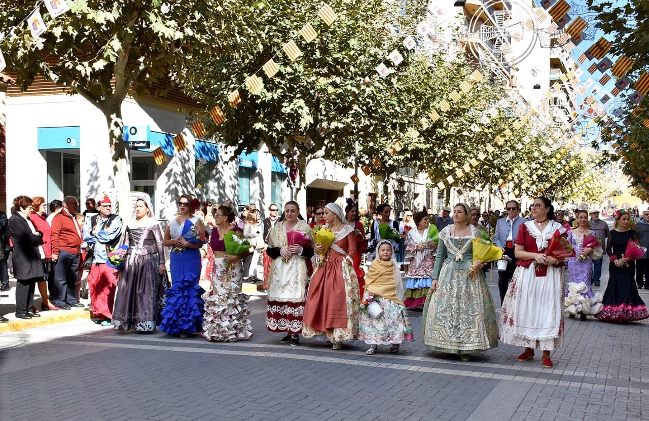 Los heladeros de Xixona celebran este fin de semana los Moros y ...