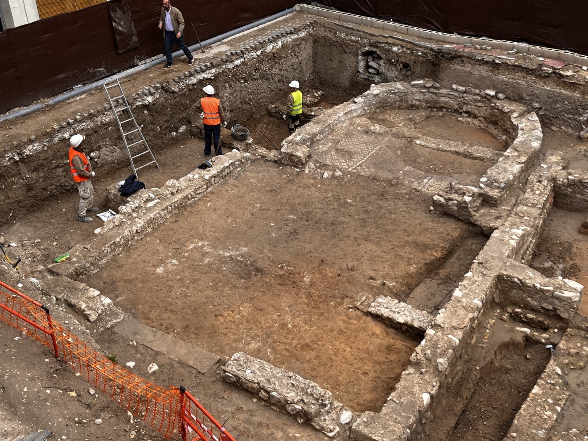 Las excavaciones en Petrer sacan a la luz una basílica de la época ...
