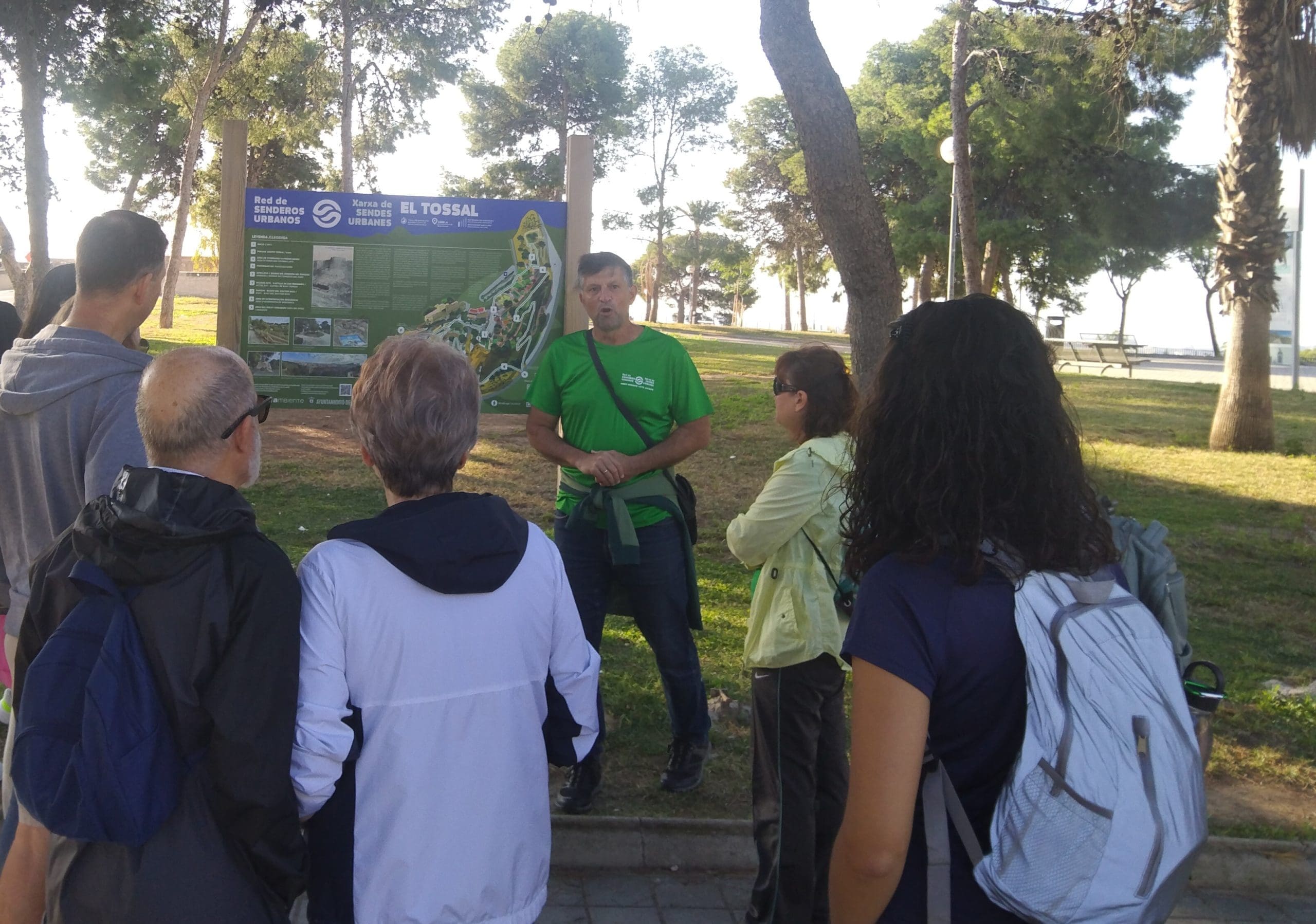 Alicante arranca los Senderos de Primavera con seis itinerarios para ...