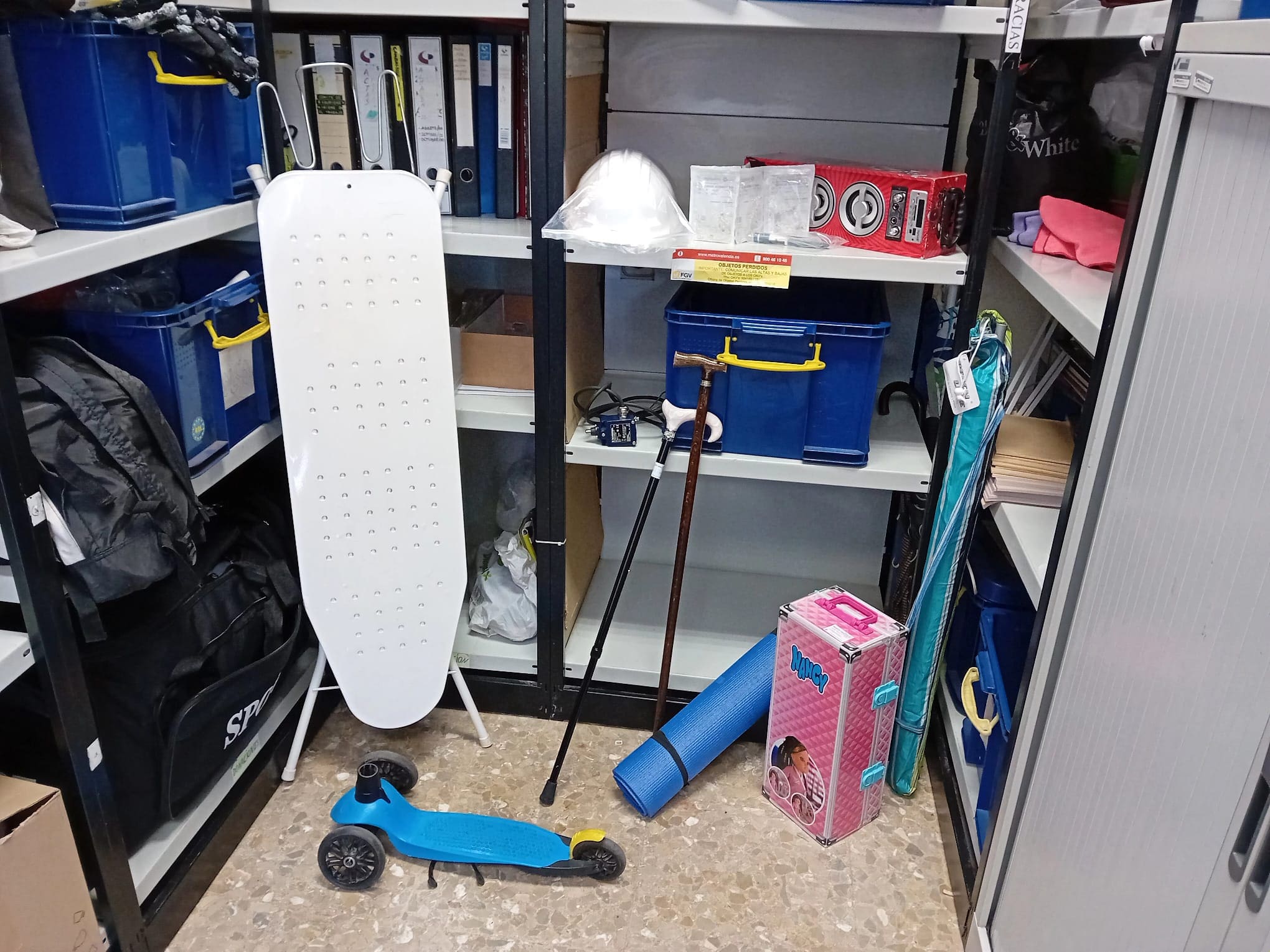 Una tapa de inodoro, entre los 2.494 objetos perdidos en el TRAM d ...