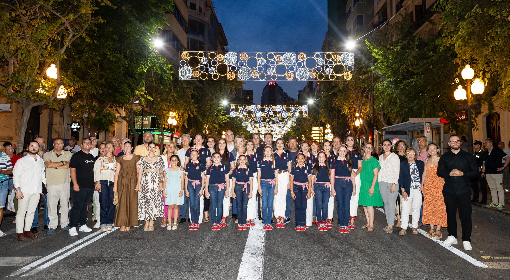 Casi 700.000 luces led iluminan ya el centro de Alicante con el ...