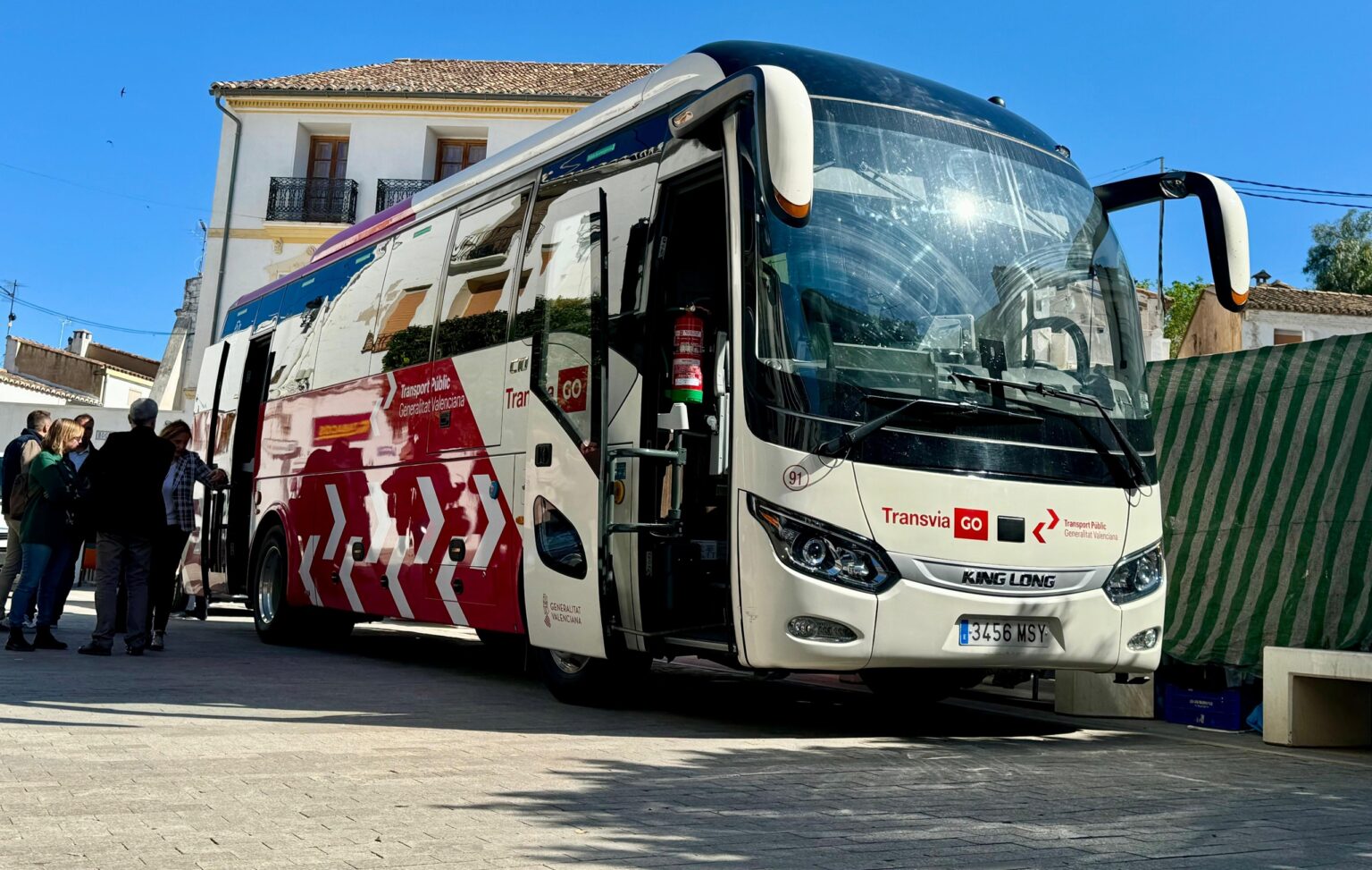 New CE-714 bus connects Vega Baja with Alicante and the airport