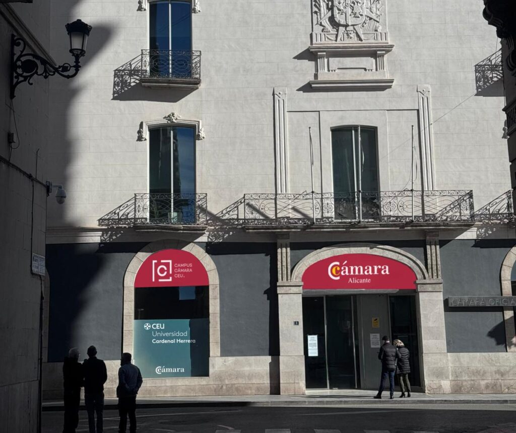 La Cámara de Alicante traslada su sede al Edificio Pala - Diario de ...