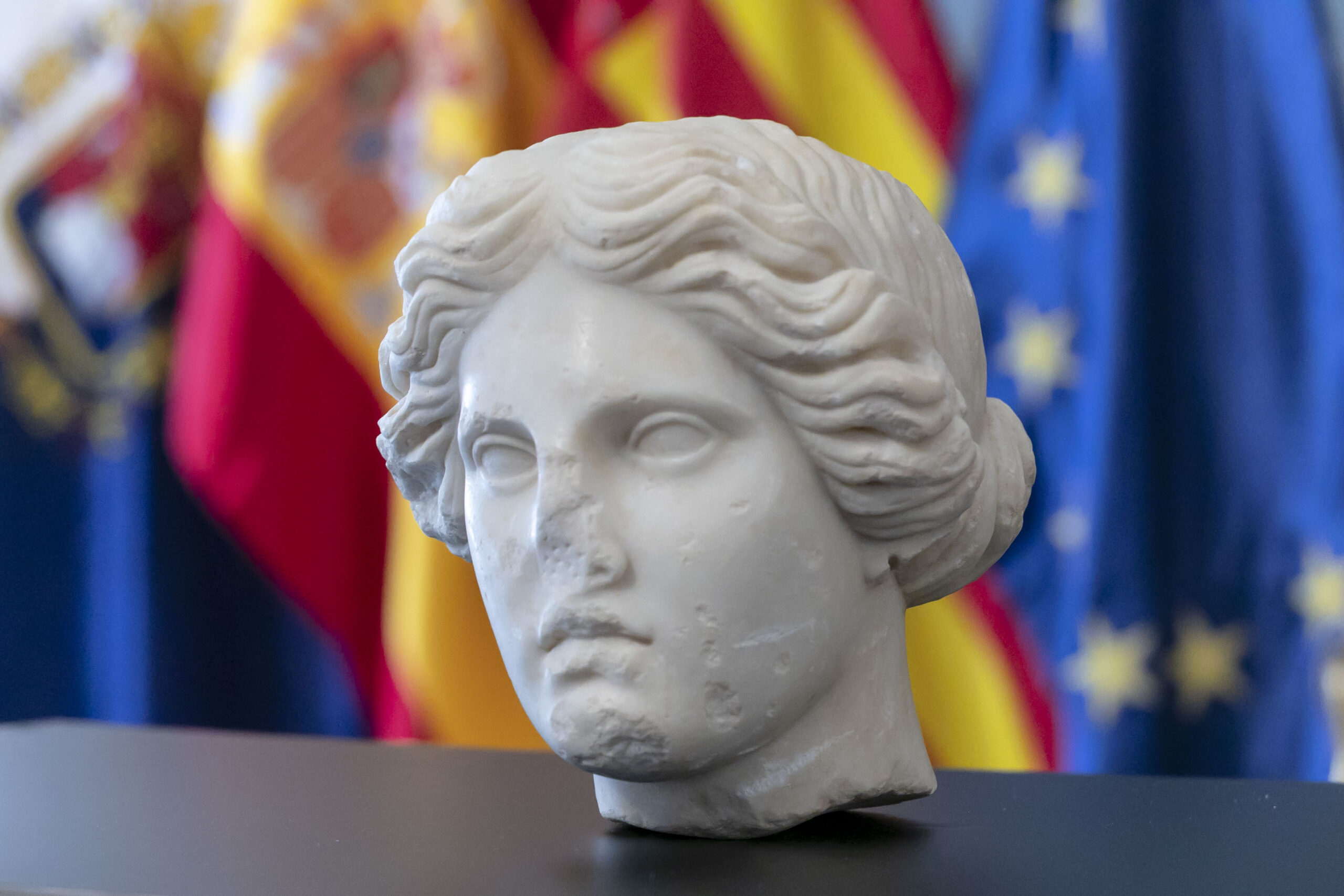 La Venus de Alicante emerge junto a Lucentum